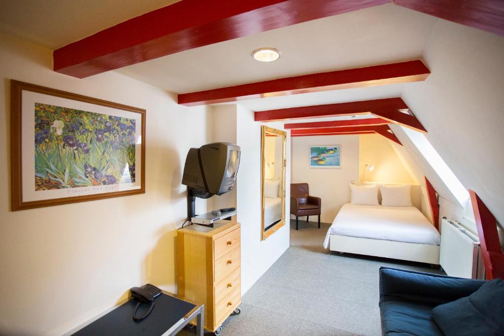 QUENTIN GOLDEN BEAR HOTEL ÁMSTERDAM